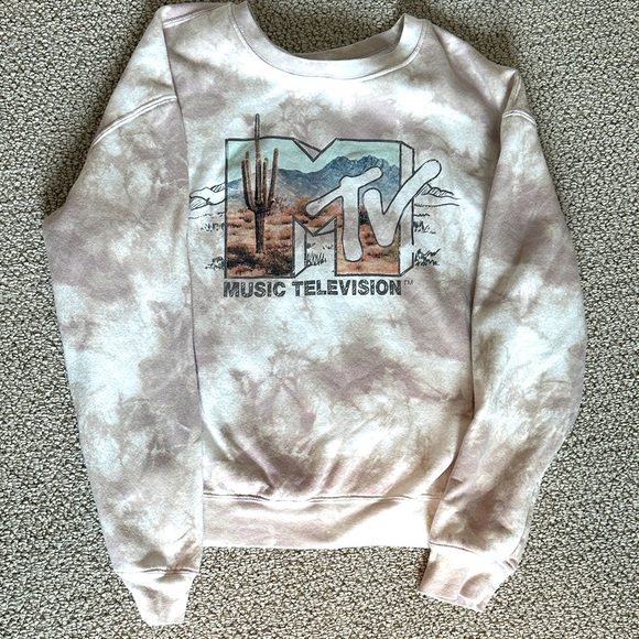 MTV | Sweaters | Mtv Grayish Pink Logo Tee 6 Cotton See All Photos ...